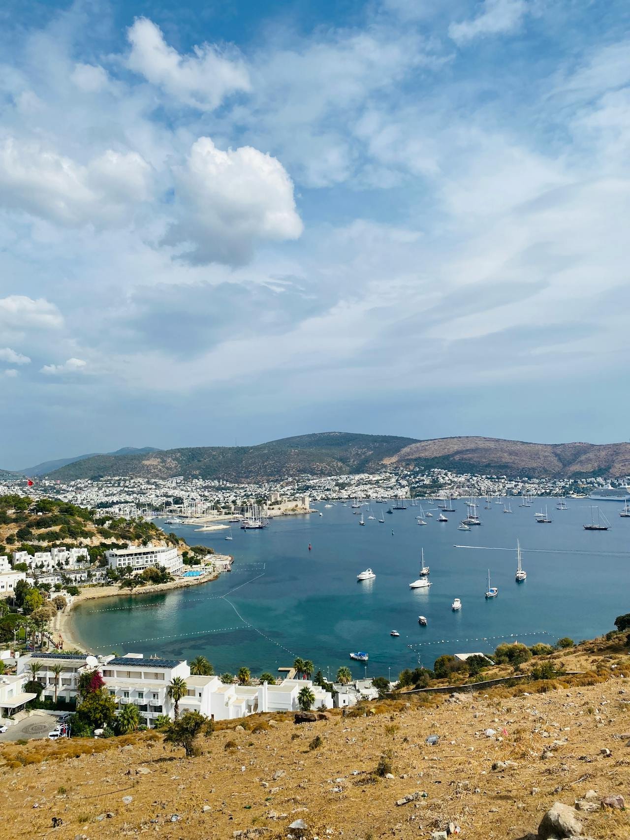 Luxury Yacht Charter in Turkey: Explore Bodrum and Istanbul - Mystique ...